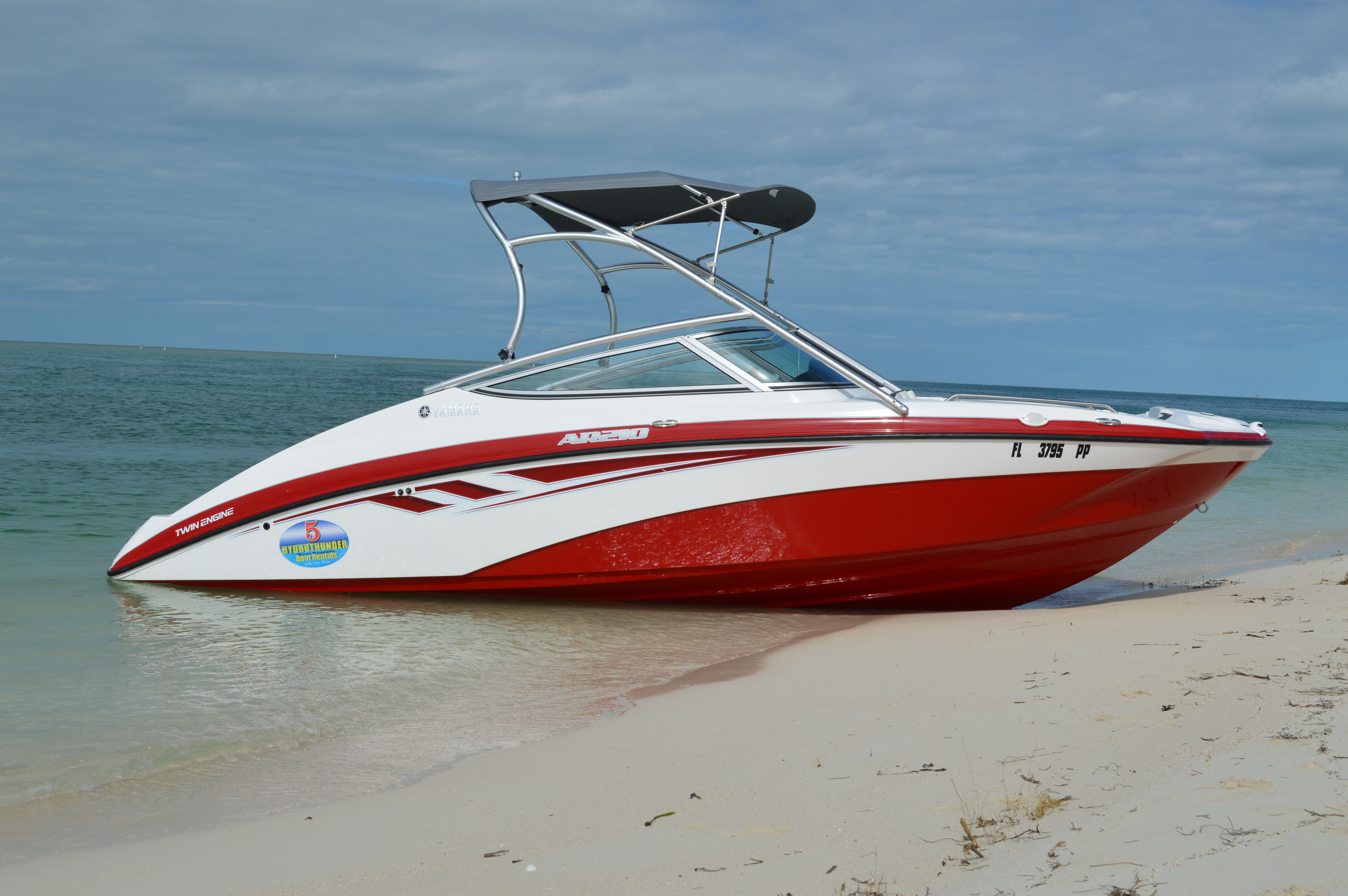 21ft yamaha and deck 114 | HydroThunder: Key West Rentals, Scooters ...